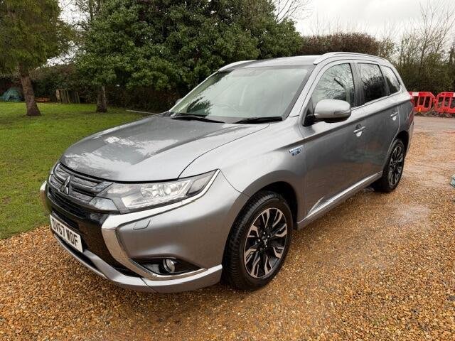 Used 2017 Mitsubishi Outlander 2.0h 12kWh Juro CVT 4WD Euro 6 (s/s) 5dr ...